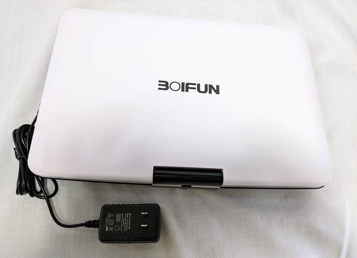 【目立った傷や汚れなし】【1円出品】BOIFUN ポータブルビデオプレーヤー BFN-161 高画質液晶 視野角度180度 左右270度 DVD動作時間 約5時間 CD/USB/SDカード対応 ...