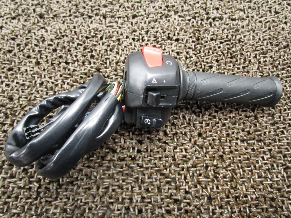 【傷や汚れあり】SV400S ハンドルスイッチ右 スロットル B873！VK53A スズキ キルスイッチ 【 K508 】 動画有の落札情報詳細 - ヤフオク落札価格検索 オークフリー