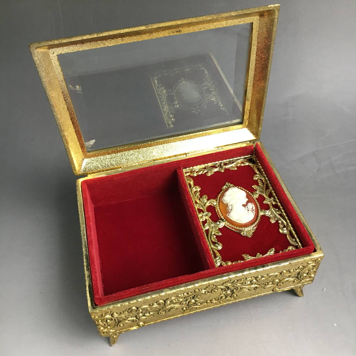 【やや傷や汚れあり】FI21/30 ヴィンテージ オルゴール カメオ ジュエリーボックス MUSICAL BOX アクセサリー 宝石箱 小物 ...