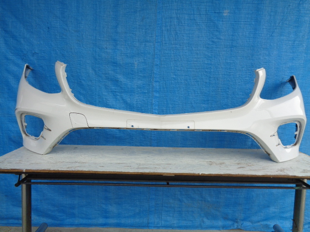 ベンツ GLC クラス C253 X253 AMG 純正 フロント バンパー ホワイト A2538853000 A253 885 30 00の ...