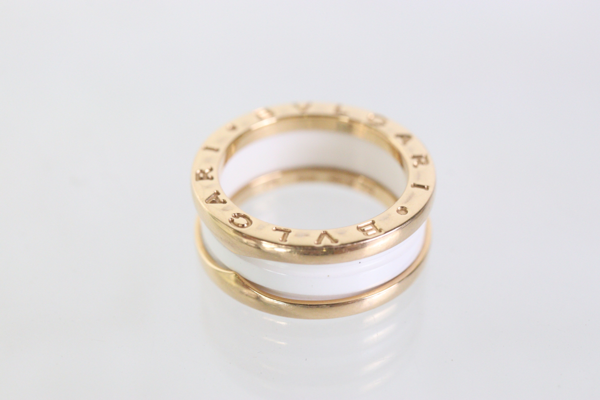 【やや傷や汚れあり】【ト足】 750 K18 ブルガリ BVLGARI ビーゼロワン 2バンド ゴールド ホワイトセラミック リング 重量約7.6g アクセサリー CO112CAA1Kの落札 ...