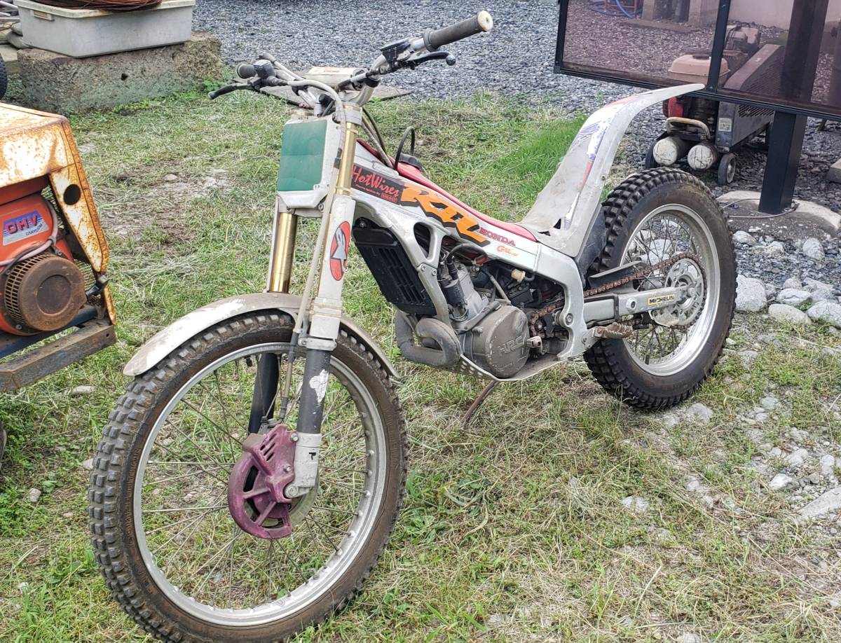 【全体的に状態が悪い】引き取り限定 HONDA ホンダ HRC RTL 250 RF 初爆確認の落札情報詳細 - ヤフオク落札価格検索 オークフリー
