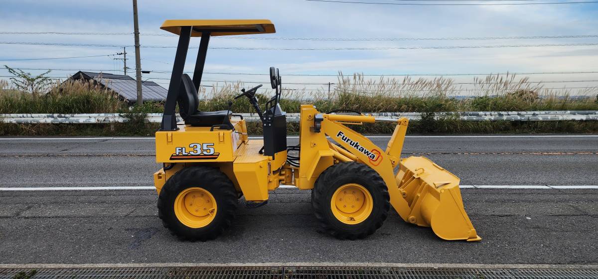 【やや傷や汚れあり】古川 FL35 ホイールローダー ☆タイヤショベル ☆ スキッドステアローダー ☆AT ☆4WD ☆Furukawaの落札情報詳細 - ヤフオク落札価格検索 オークフリー