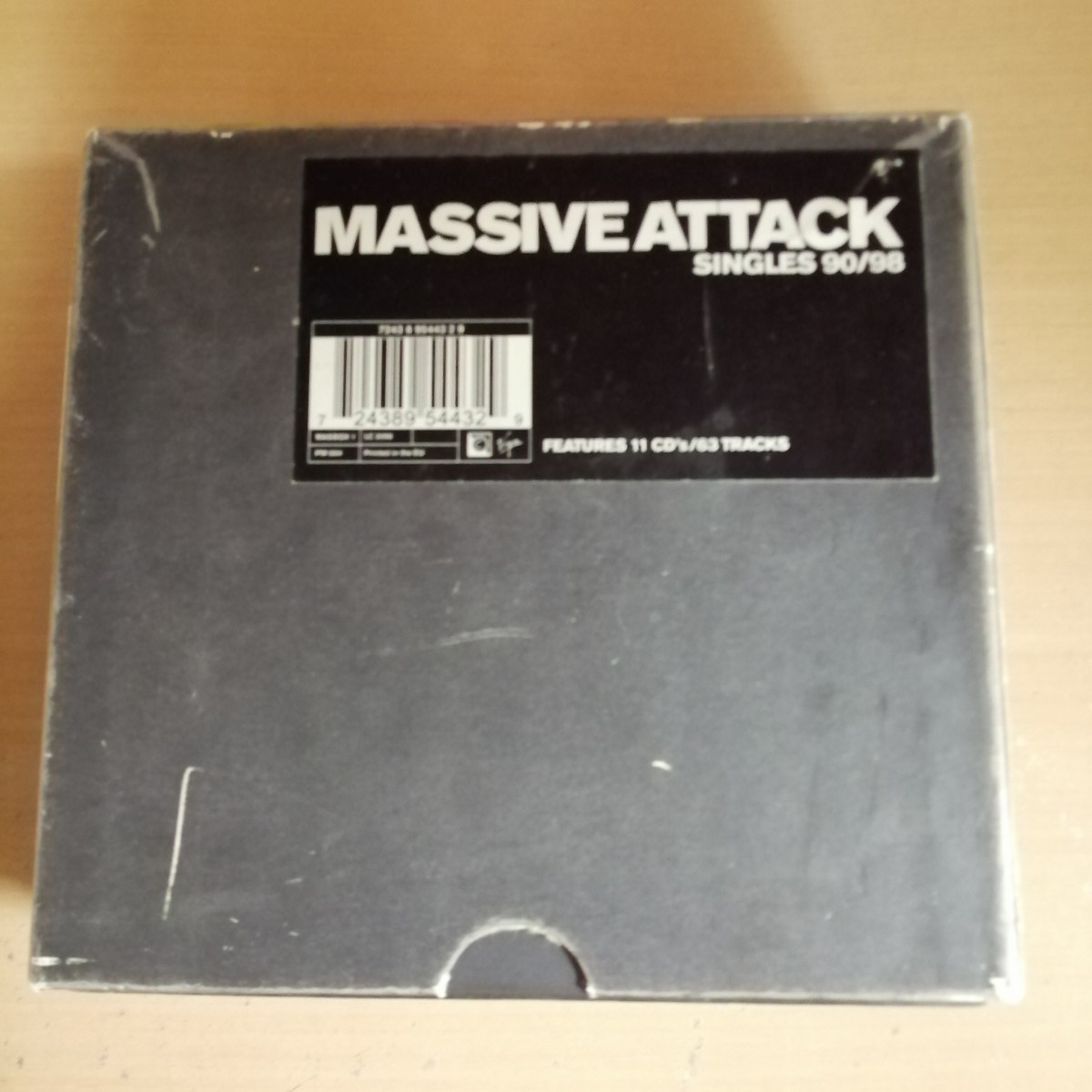【傷や汚れあり】C12 中古CD マッシヴアタック シングルズ90/98 11枚組ボックスセット MASSIVE ATTACK singles 90/98の落札情報詳細 - Yahoo ...
