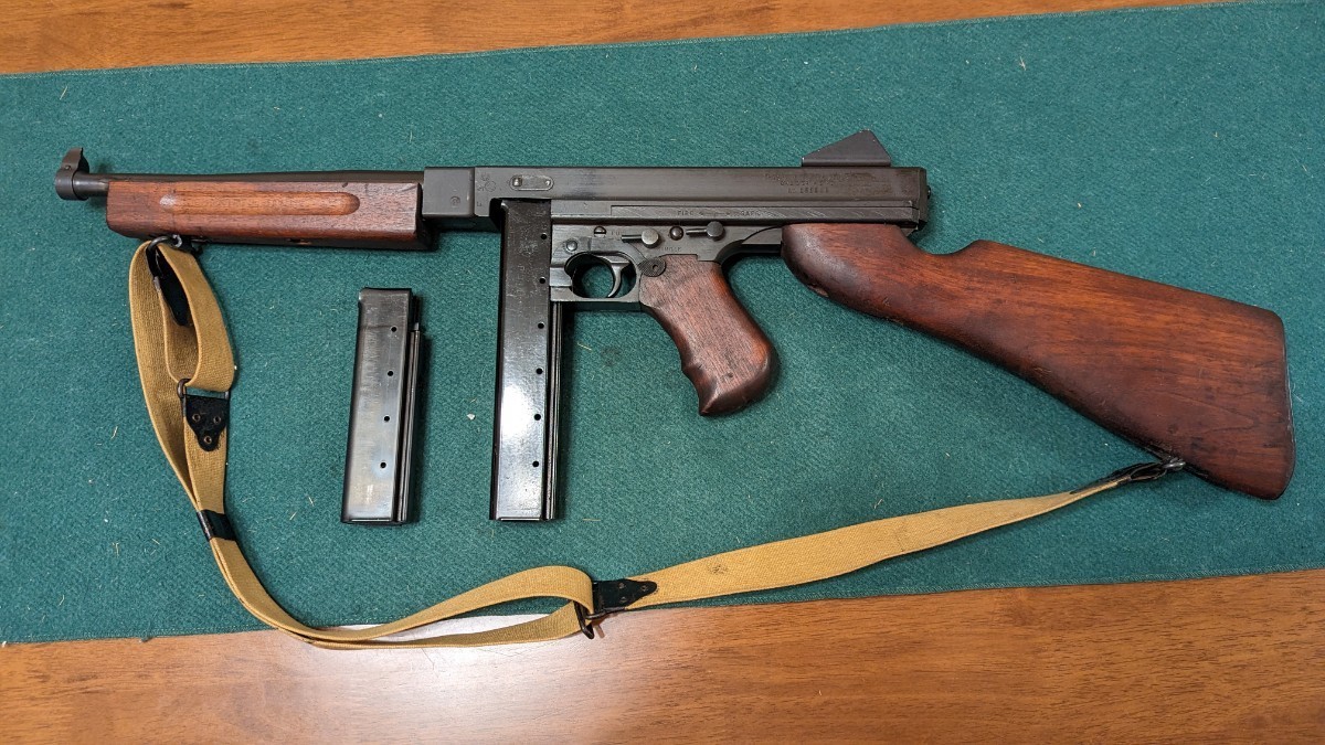 【目立った傷や汚れなし】無可動 モデルガン トンプソン M1 サブマシンガン Thompsonの落札情報詳細 - Yahoo!オークション落札 ...