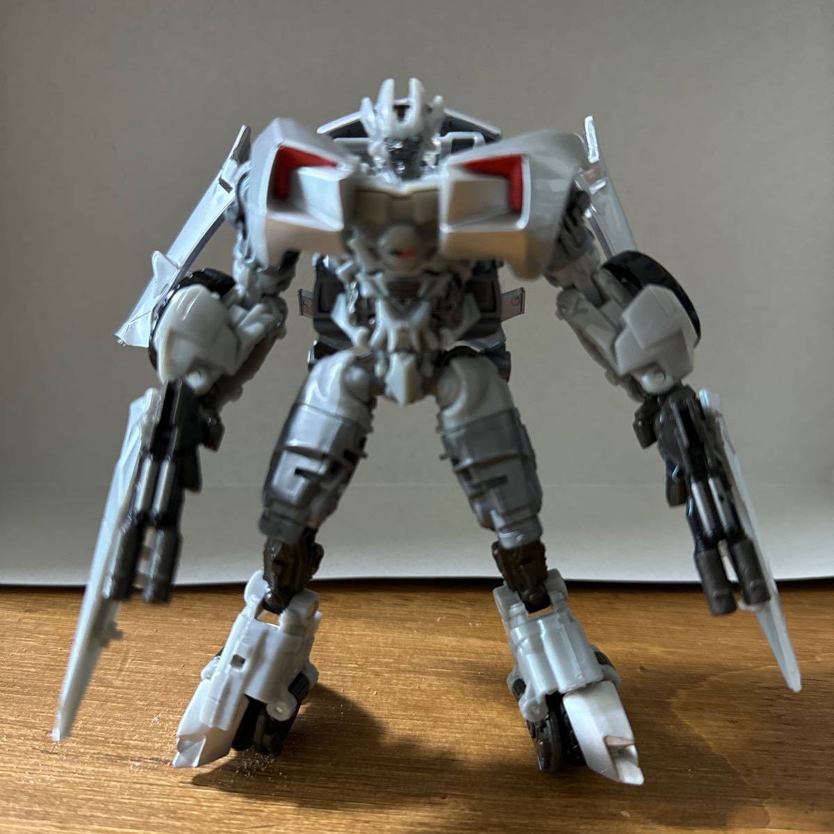 【やや傷や汚れあり】タカラトミー トランスフォーマー スタジオシリーズ SS-27 メガトロン ダークサイド・ムーン フィギュア 欠品ありの ...