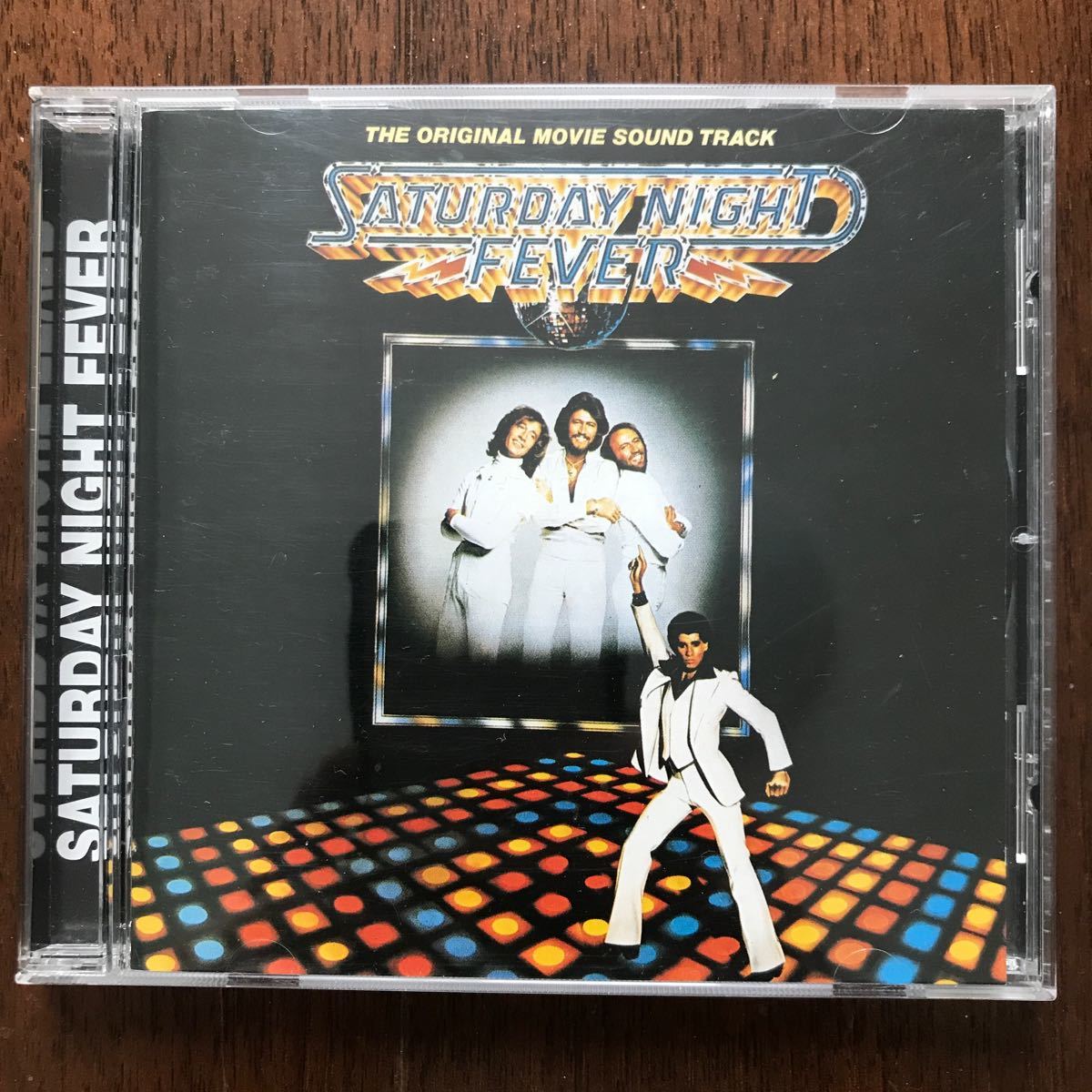 【目立った傷や汚れなし】美品CD SATURDAY NIGHT FEVER OST 日本盤サタデー・ナイト・フィーバー BEE GEES ...