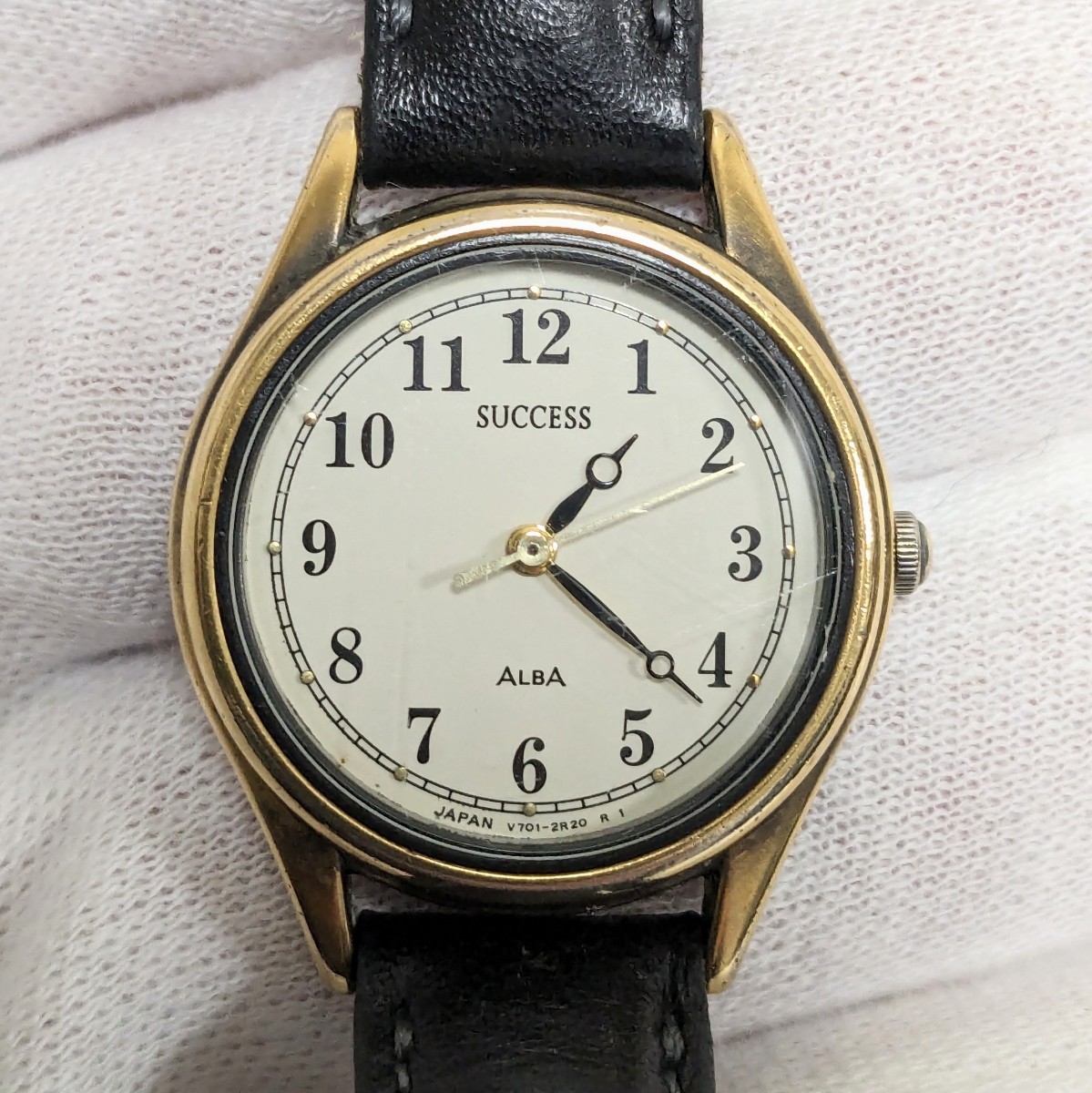 【傷や汚れあり】当時物 レトロ ALBA アルバ SUCCESS サクセス 腕時計 メンズ クォーツ V701-6E30 アンティーク ...