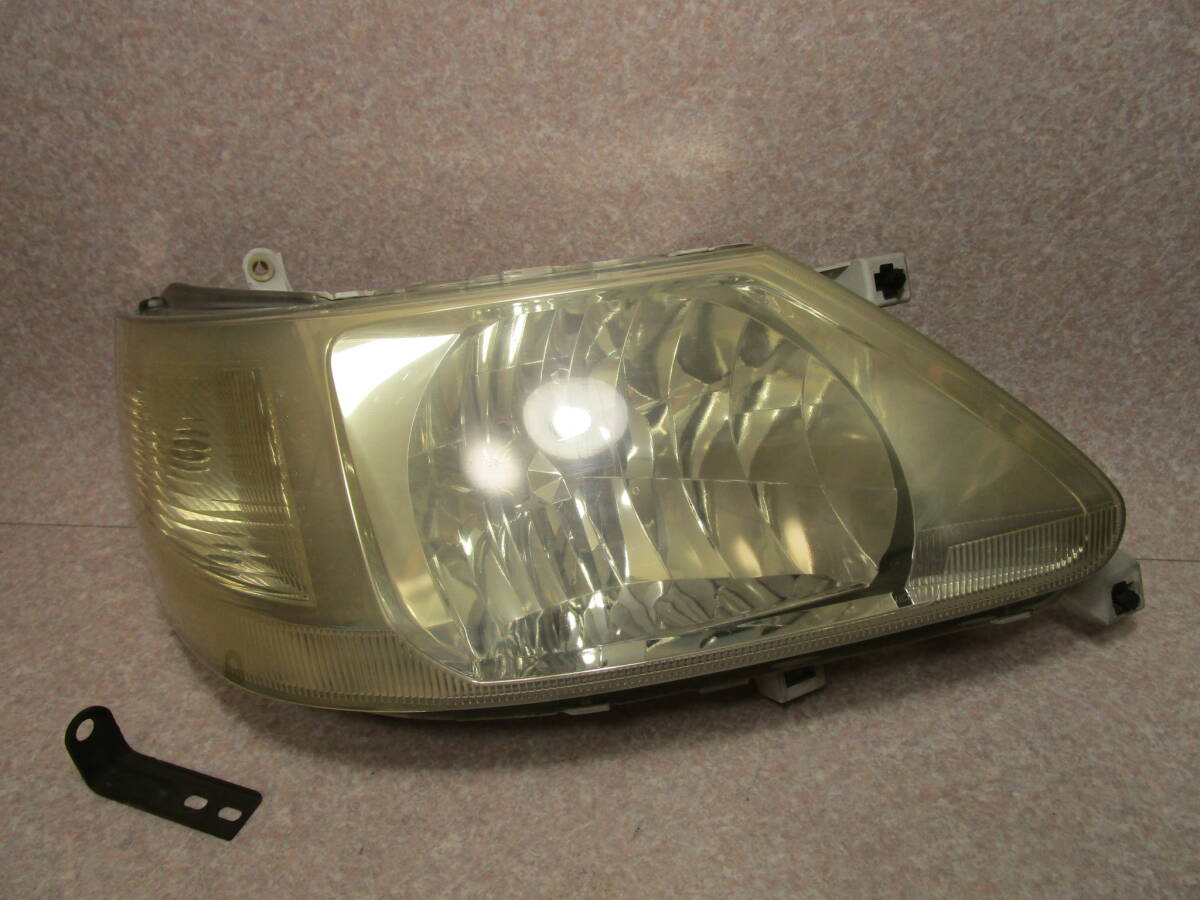 【全体的に状態が悪い】セレナ PC24 ヘッドライト 右 ICHIKOH 1648 ハロゲン 黄ばみ曇り強の落札情報詳細 - ヤフオク落札価格検索 オークフリー