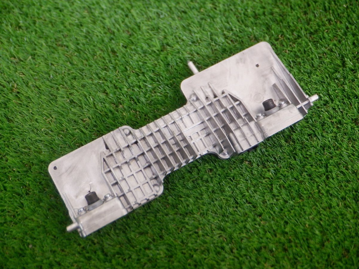 【やや傷や汚れあり】ベンツ純正 W205 Cクラス W213 Eクラス W238 W177 W167 レーダー センサー カメラ フロント ...