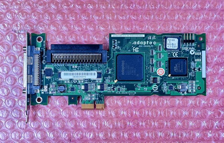 【目立った傷や汚れなし】未使用品 複数あり Adaptec ASC-29320LPE FSC RoHS PCIe U320 SCSIカード ...