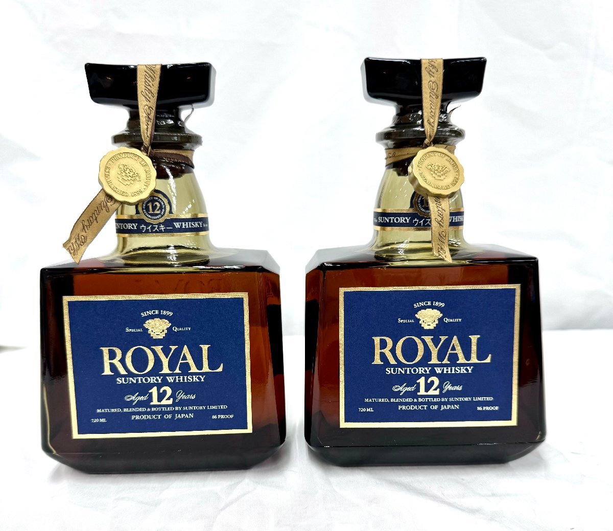 【傷や汚れあり】【東京都内限定配送】★送料別★2本セットSUNTORY サントリー ローヤル 12年 ブルーラベル 720ml 43％ 古酒 EA2454の落札情報詳細 - ヤフオク落札価格 ...