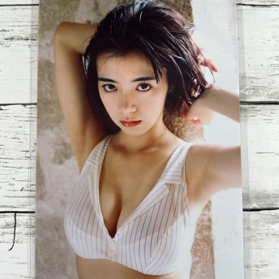 【目立った傷や汚れなし】[高品質ラミネート処理][ 池田エライザ ] プレイボーイ 2020年 雑誌 切り抜き 8P B5フィルム 水着 グラビア アイドル 芸能人 女優の落札情報詳細 ...