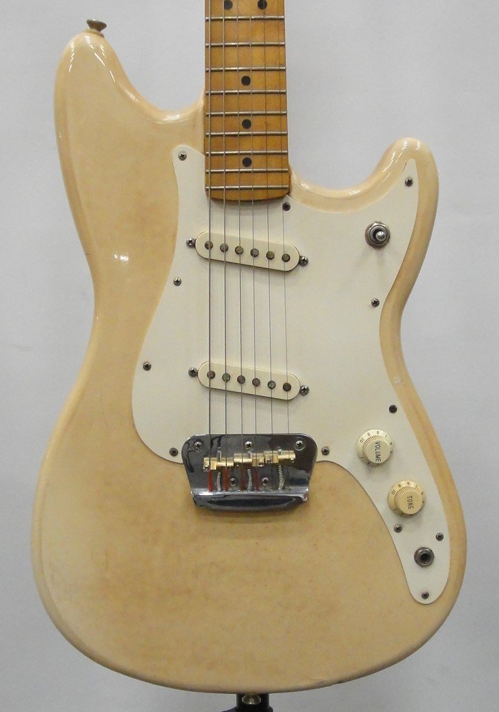 【傷や汚れあり】【中古】Fender MEXICO フェンダーメキシコ Duo Sonic MOD エレキギター ノーメンテ 現状渡しの落札 ...