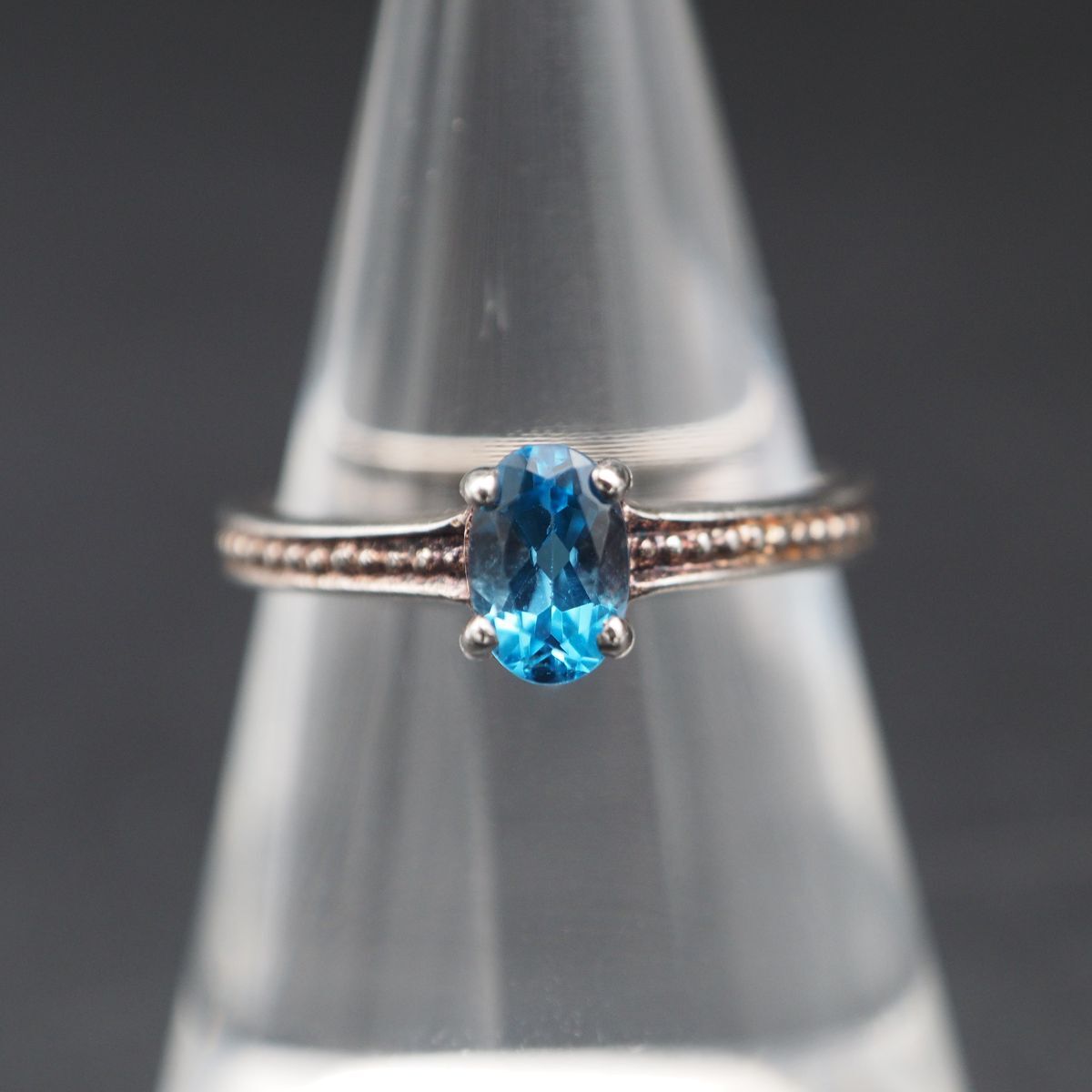 【やや傷や汚れあり】W006 ブルーストーン 0.54ct リング シルバー デザイン 指輪 9号の落札情報詳細 - Yahoo!オークション落札価格検索 オークフリー