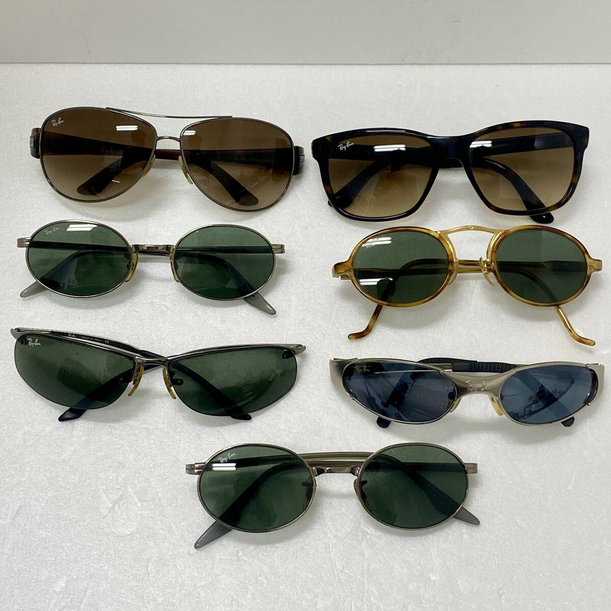 【レイバン】本物 Ray-Ban サングラス ボシュロム B&L ゴールド色系×カーキグレー色系 メンズ レディース USA製 ケース付 送料520円の落札情報詳細 - Yahoo ...