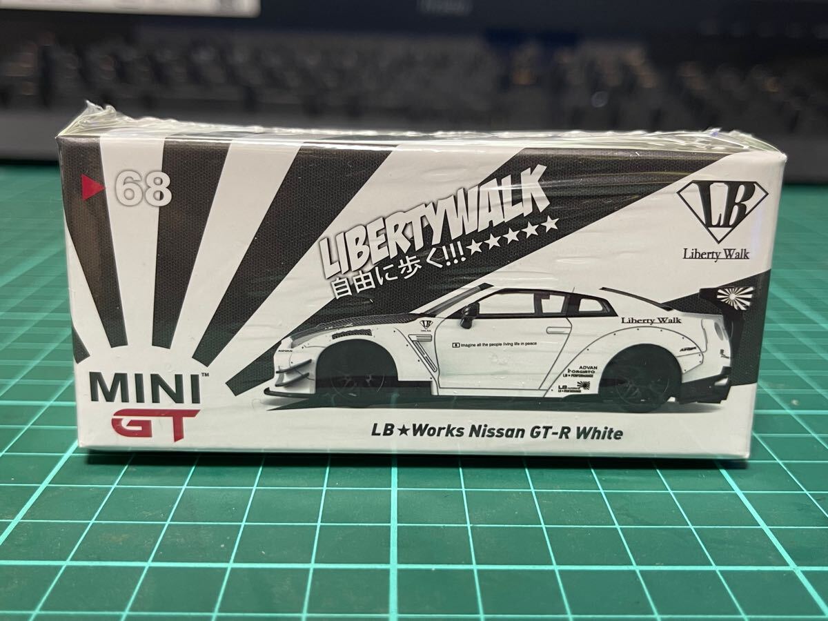【未使用】MINI GT 1/64 #68 LBWK 日産GT-R R35 White LHD(左ハンドル)の落札情報詳細 - Yahoo ...