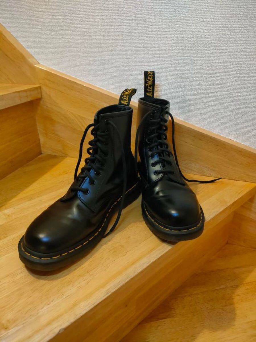 【目立った傷や汚れなし】ドクターマーチン DrMartens レザーブーツ 8ホール 1460 UK7 約25.5cm ブラックの落札情報詳細 - Yahoo!オークション落札価格検索 オークフリー