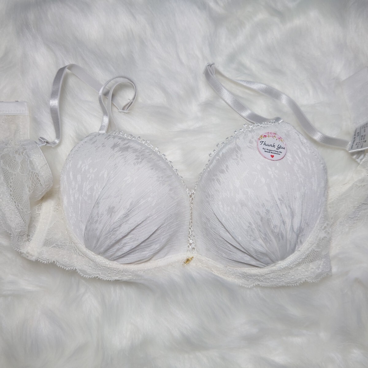 【未使用】【No.40】 B75 美乳/小胸系女子 清楚なお姉さん系ブラ JNK*/NCNR/安心匿名発送の落札情報詳細 - Yahoo!オークション落札価格検索 オークフリー