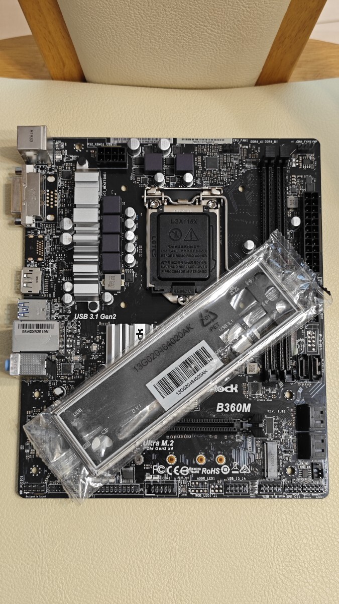 【未使用】★新品★未使用★ ① マザーボード ASRock B360M LGA115X アスロック MotherBoard ★IOパネル付 ★ ...