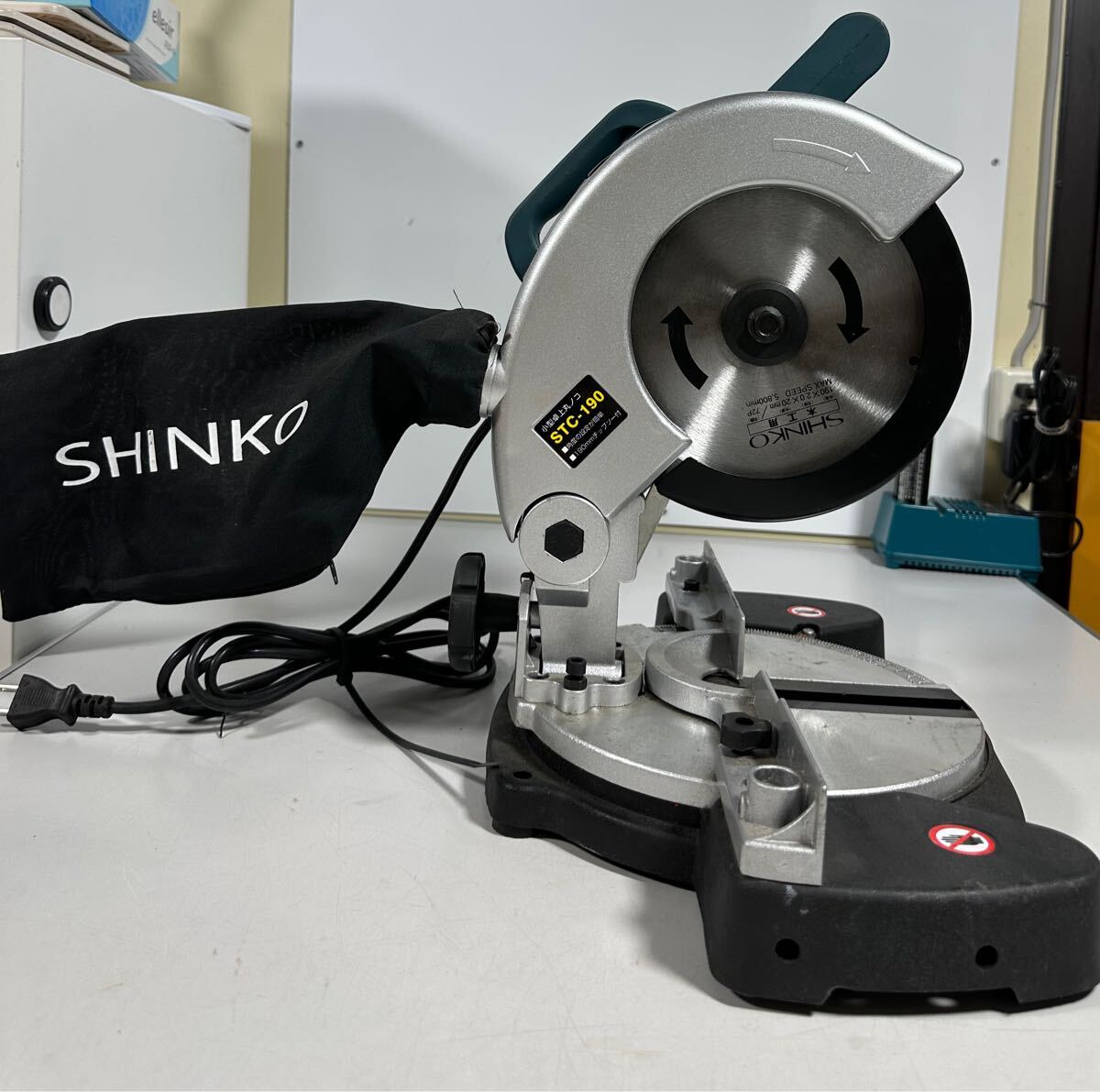 【傷や汚れあり】新興製作所 シンコー SHINKO 小型卓上丸ノコ 190mm STC-190 小型 卓上 丸ノコ 丸鋸 切断機 電動工具 100Vの落札情報詳細 - Yahoo!オークション ...