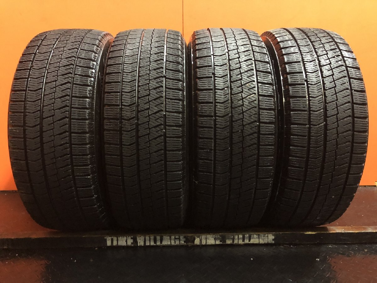 【やや傷や汚れあり】BS BRIDGESTONE BLIZZAK VRX2 205/55R17 17インチ スタッドレス 4本 バリ溝 ステップワゴン ヴォクシー ノア等 (KTN254)の ...