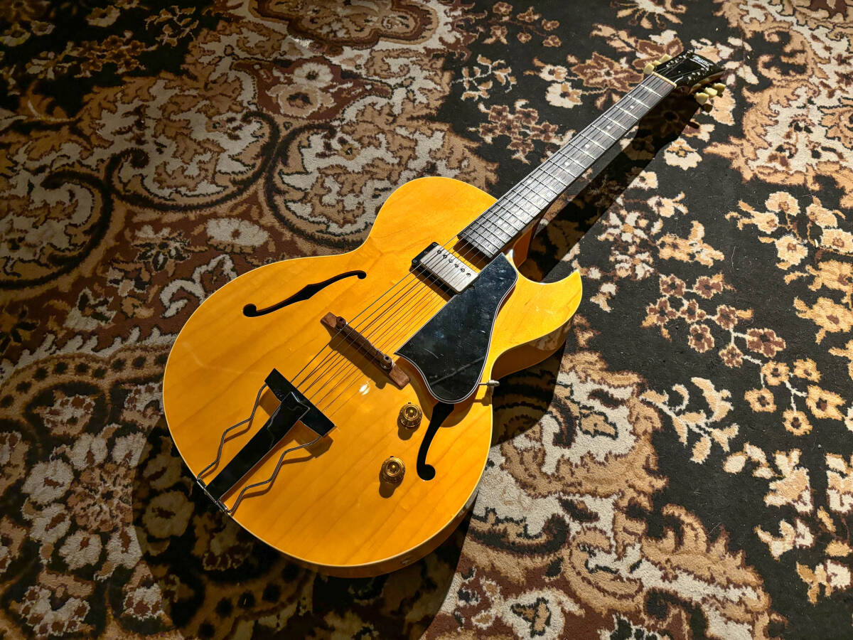 【やや傷や汚れあり】★【調整済】ARCHTOP TRIBUTE / アーチトップトリビュート AT101 フルアコ ジャズ エレキギター 渋谷ウォーキン 国産 ★の落札情報詳細 - Yahoo ...
