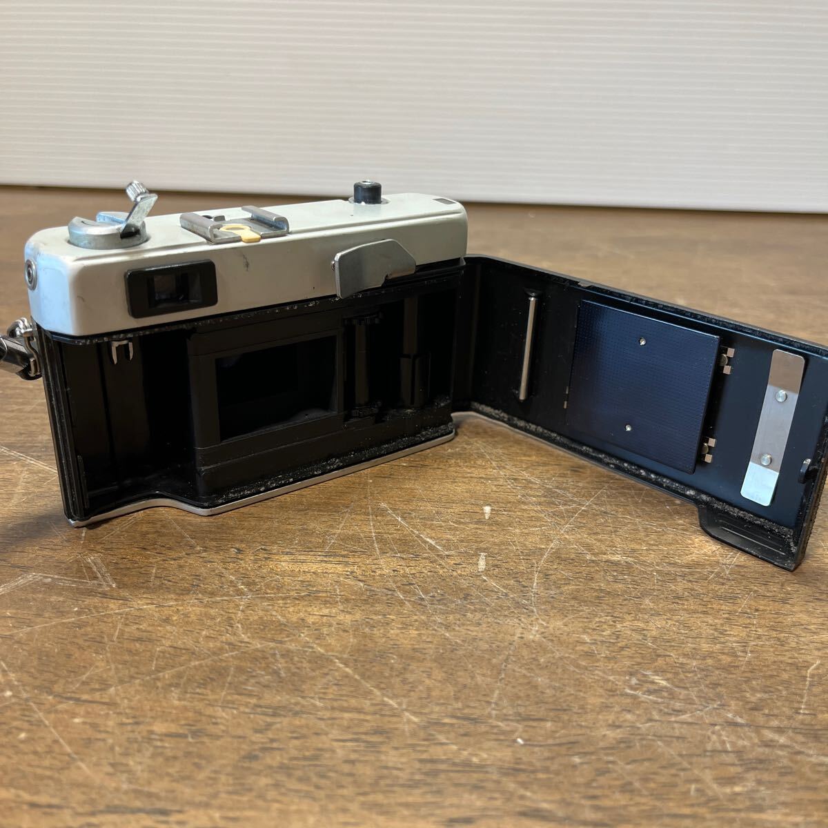 【傷や汚れあり】1円スタート レトロ カメラ フィルムカメラ フジカ Fujika FUJICA 35FS FUJICA 1:28/35 (3 ...