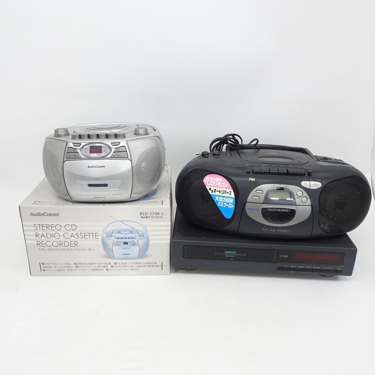 【傷や汚れあり】tyom 6807-1 156 オーム電気 CDラジカセ ジャンク品RCD-570K-S / aiwa CDラジカセ CSD ...