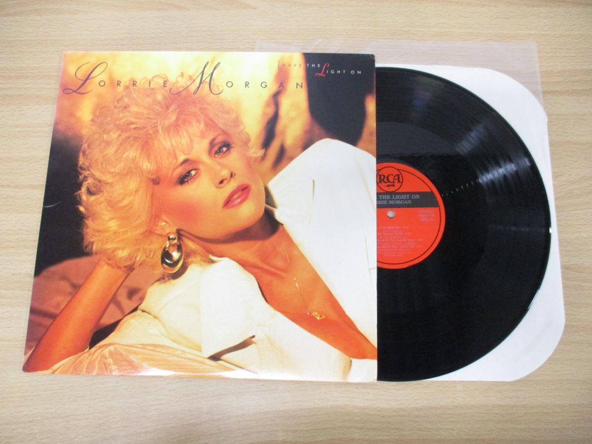 【傷や汚れあり】 01)【同梱不可】Lorrie Morgan/Leave The Light On/ロリー・モーガン/9594-1-R/LP ...
