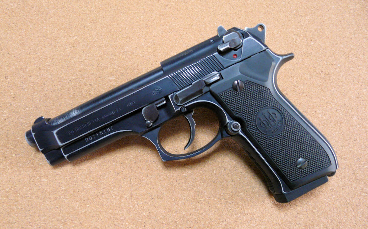 【未使用】デッドストック!!【絶版】入手難 WA/ウエスタンアームズ ベレッタ M92SF 男たちの挽歌 NEWバトルダメージVer.状態 ...