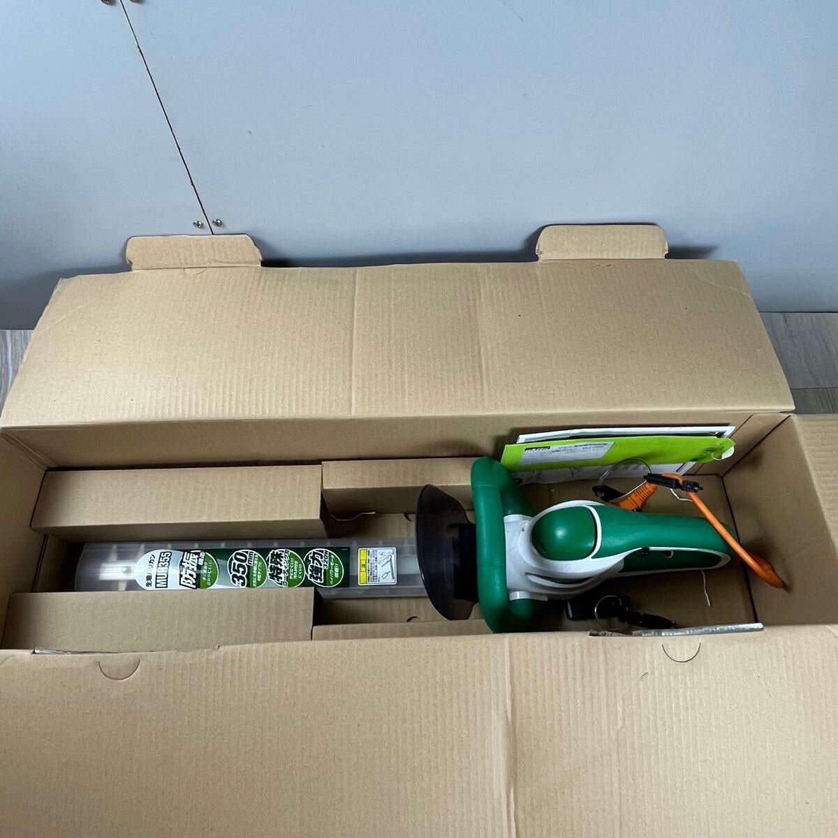 【未使用】 ヘッジトリマーSHT-350 刈込み幅350㎜の落札情報詳細 - Yahoo!オークション落札価格検索 オークフリー