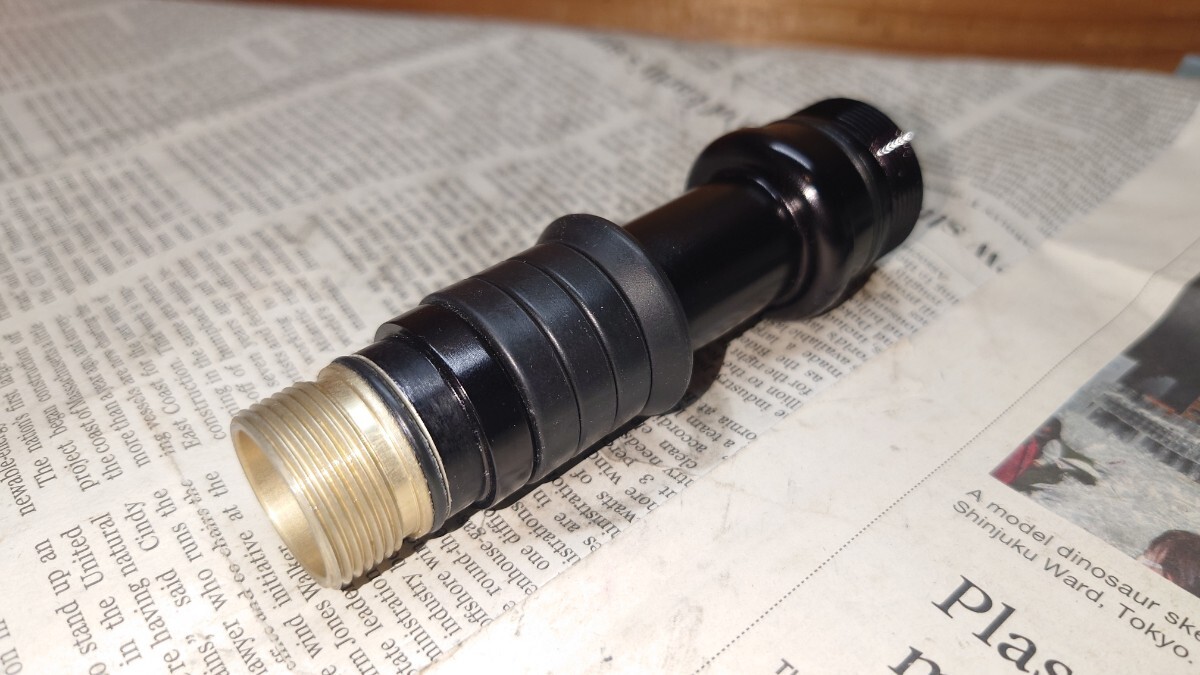 【目立った傷や汚れなし】【美品】LASER PRODUCTS SUREFIRE 6Z CombatLight 2セル6V純正ボディ BK ...