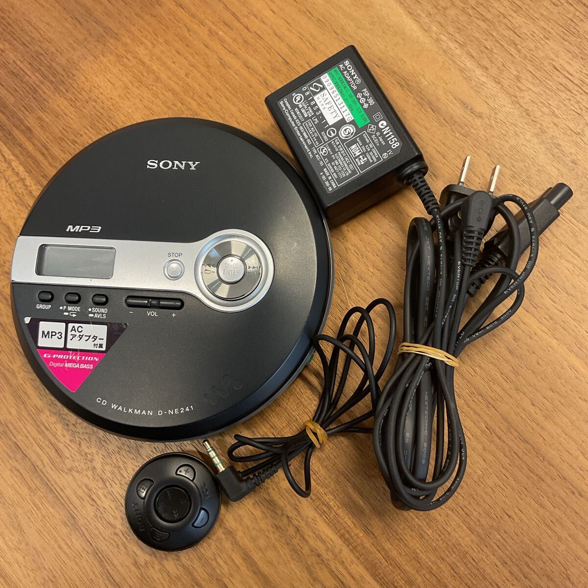 【目立った傷や汚れなし】【K-2467】 SONY D-NE241 CDウォークマン ポータブルCDプレーヤー CD MP3 ソニー WALKMANの落札情報詳細 - Yahoo!オークション ...