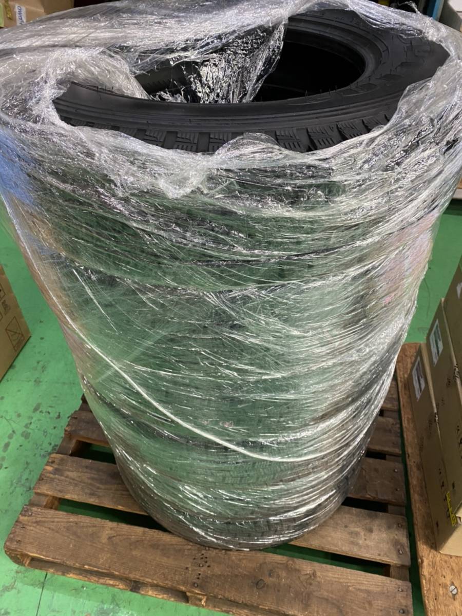 【やや傷や汚れあり】 スタッドレスタイヤ 6本 DUNLOP ダンロップ SPLT02 (195/85R16 114/112 L LT) 冬 ...