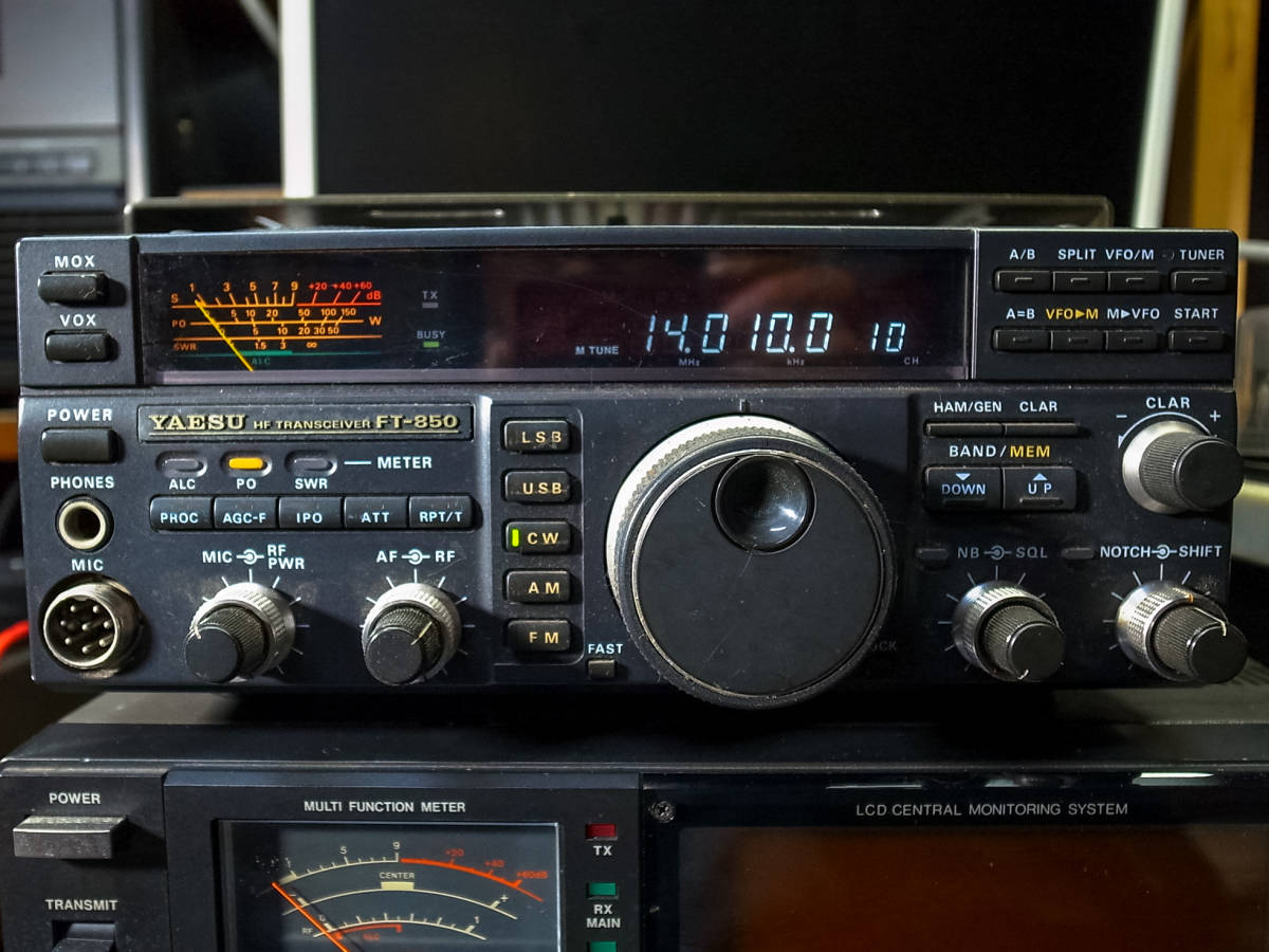 ★八重洲無線 YAESU FT-850 HF TRANSCEIVER HFトランシーバー★中古品★ の落札情報詳細 - Yahoo ...