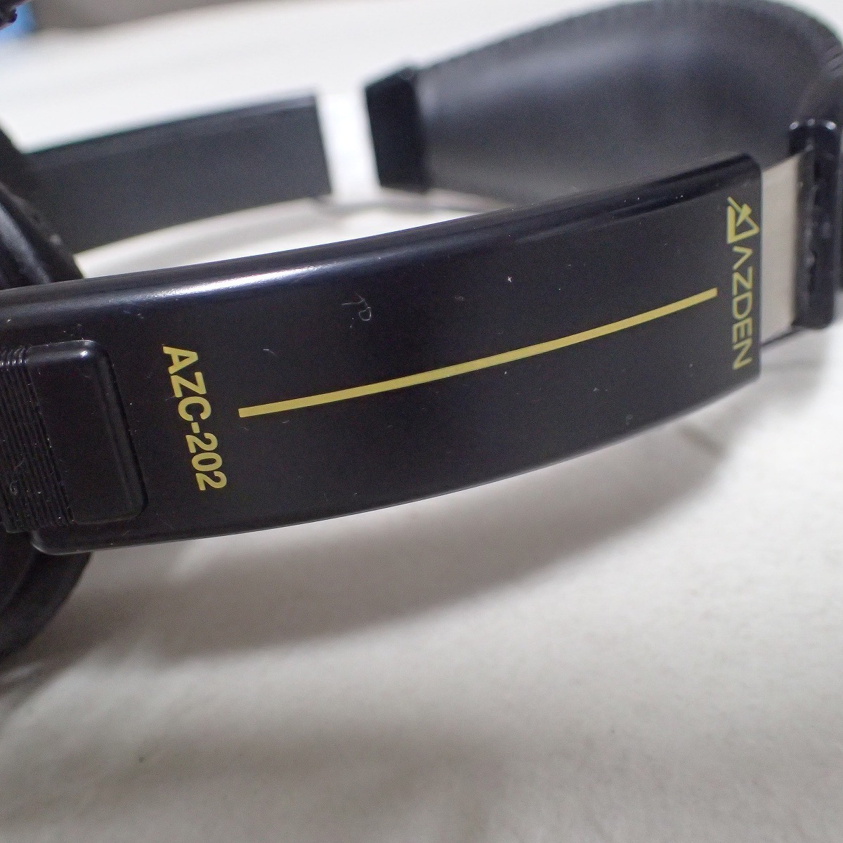 AZDEN アツデン ヘッドセットシステム AZC-202D 一式 八重洲用 箱説付【20の落札情報詳細 - ヤフオク落札価格検索 オークフリー