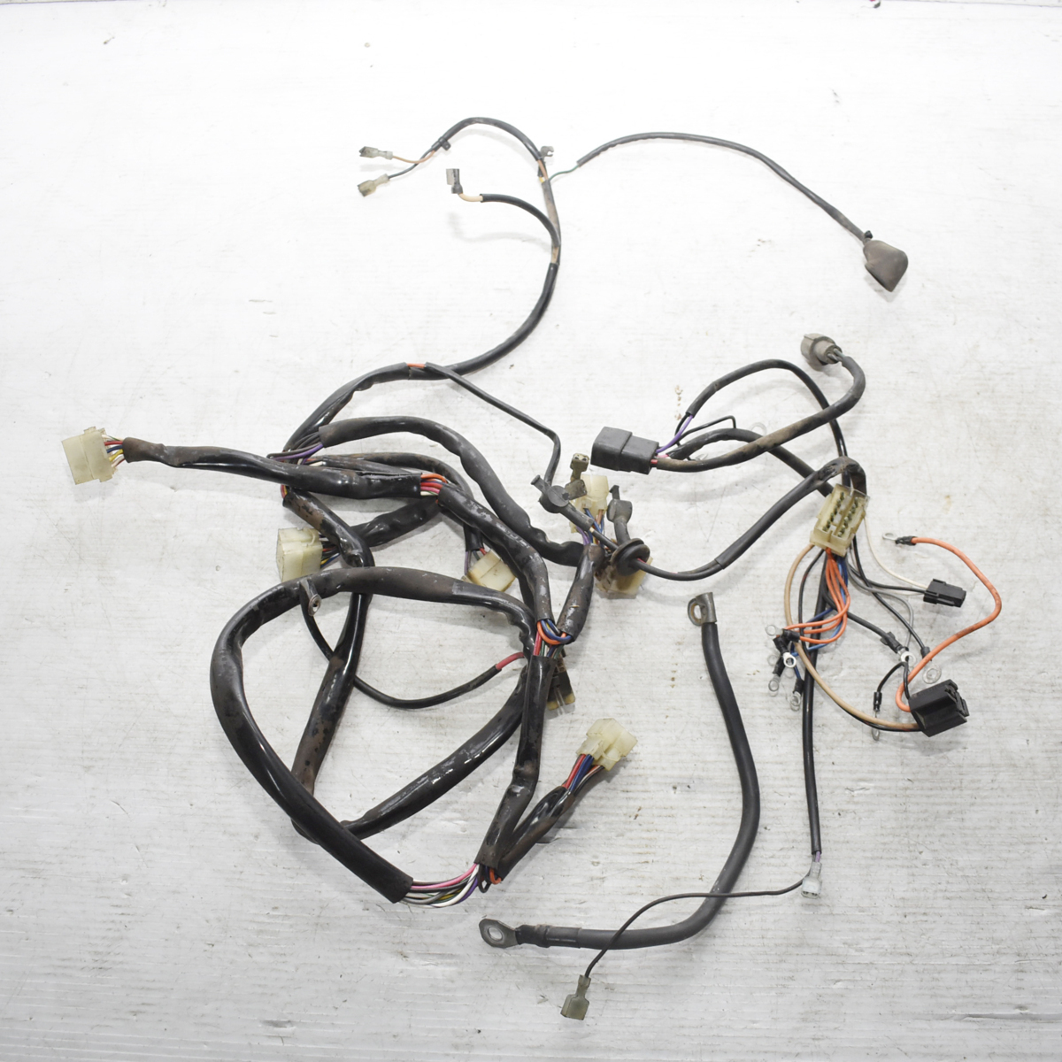 ハーレー 1992年 FXDC 1340 エボ ダイナワイドグライド カスタム メインハーネス 【B】 HD-28の落札情報詳細 - Yahoo!オークション落札価格検索 オークフリー