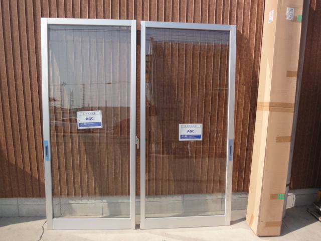 【新品】O-792 訳あり リクシル デュオPG 半外付 D-160182-AACA 枠はシャッター枠 アングル付きになります ペアガラス 複層ガラス サッシ 窓の落札情報詳細 - Yahoo ...