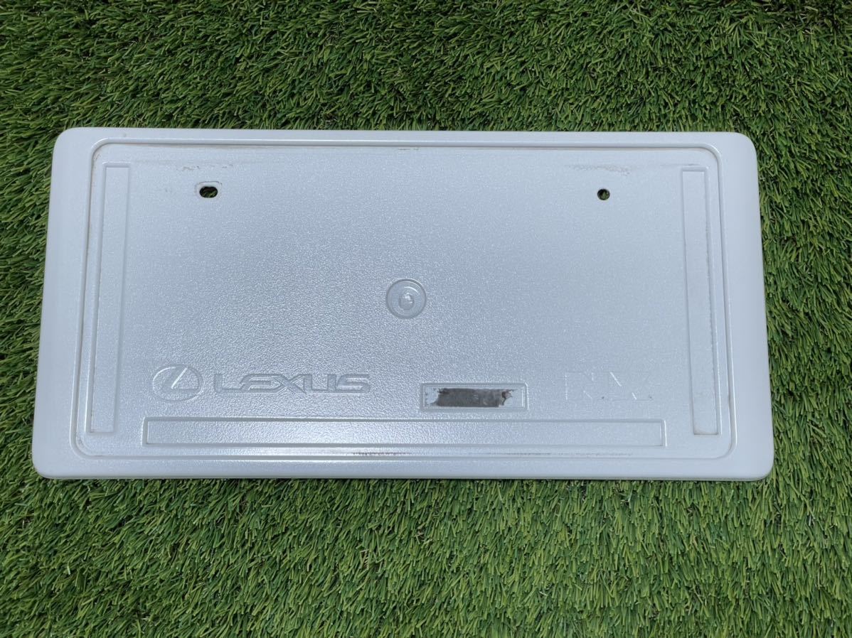 レクサス 純正 オプション ロゴ入り ナンバーフレーム ホワイトノーヴァガラスフレーク NX RX トヨタ車流用 LEXUS 08407 ...