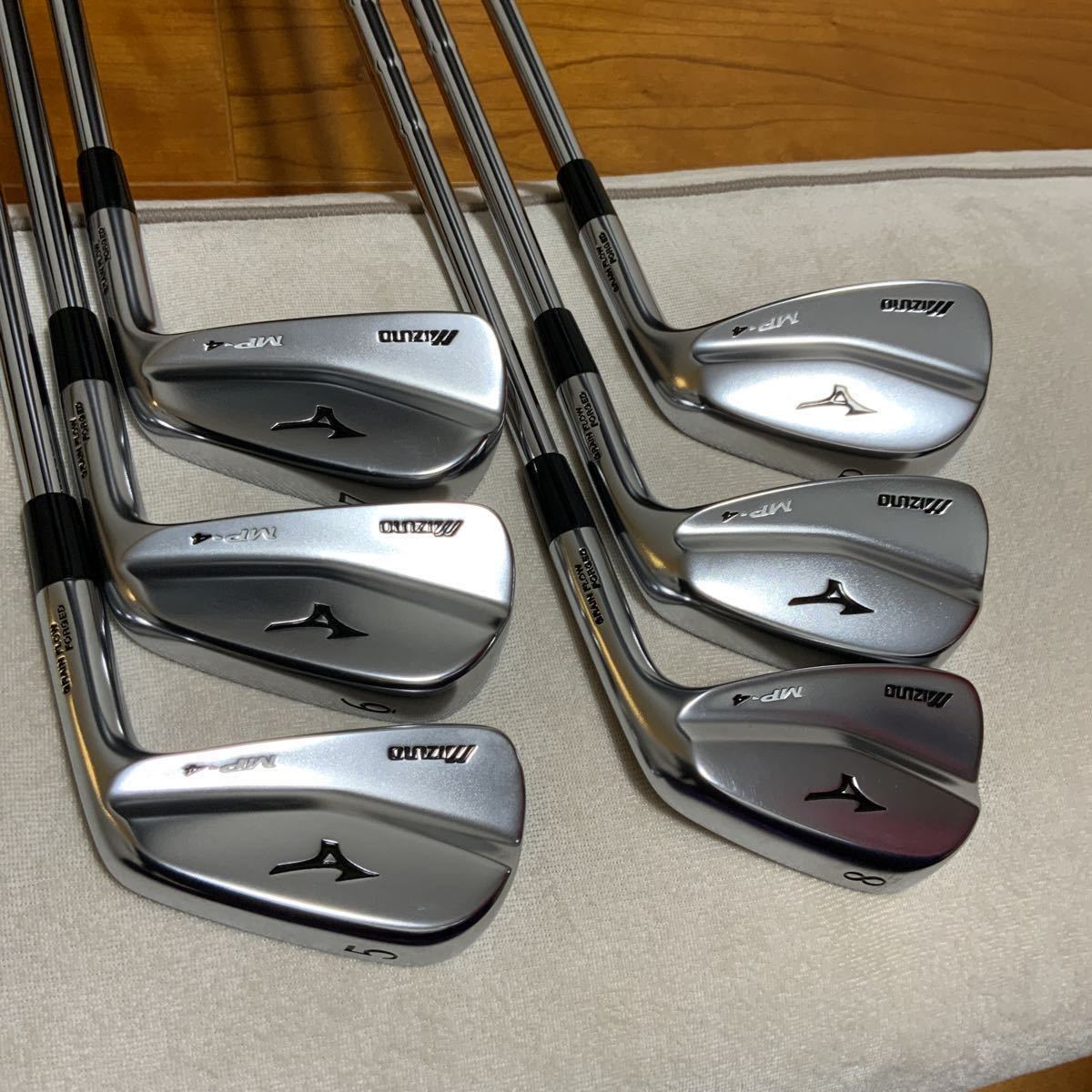 極上品 ハードスペック 養老カスタム品オーダーミズノ MP4 アイアンセット 5～PW 6本 ジルニッケルメッキ KBS TOUR V 120 Xの落札情報詳細 - ヤフオク落札価格検索 オークフリー