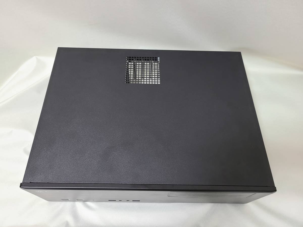 SilverStone GD05 SST-GD05B-USB3.0 (中古PCケース)の落札情報詳細 - Yahoo!オークション落札価格検索 ...
