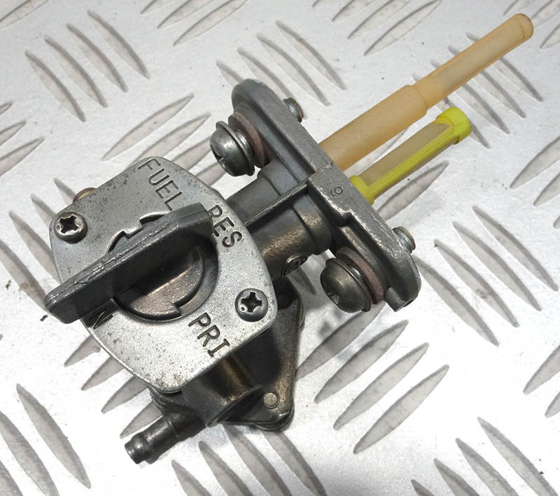 ヤマハ メイト90 Mate 4NM 純正 燃料コック FUELコック d76-34s6の落札情報詳細 - Yahoo!オークション落札価格検索 オークフリー