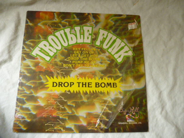 【目立った傷や汚れなし】7インチ Pump Me Up！Trouble Funk / Drop The Bomb★UK盤の落札情報詳細 - ヤフオク落札価格検索 オークフリー