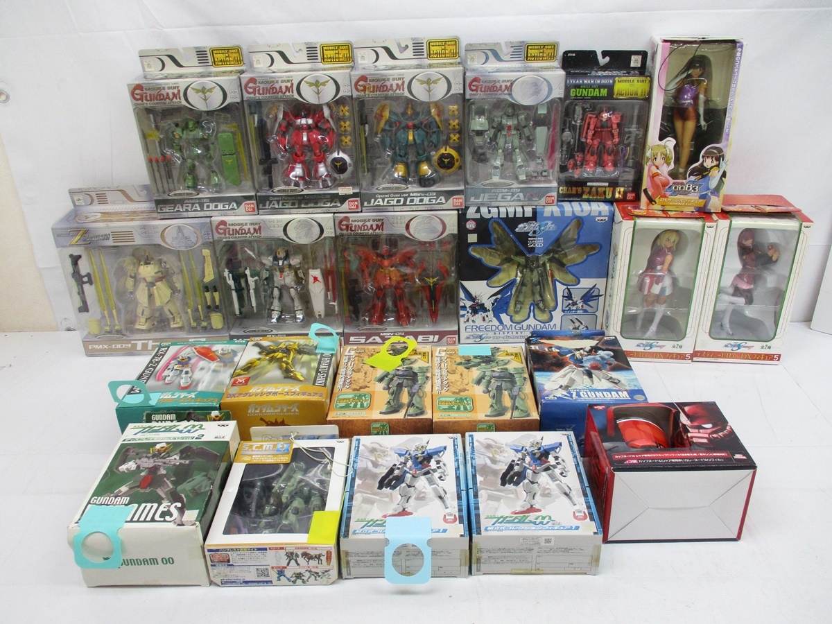 【傷や汚れあり】8774B ガンダム フィギュア 大量 モビルスーツインアクション サザビー vガンダム ヤクトドーガ ジ・オ ザクⅡ ...