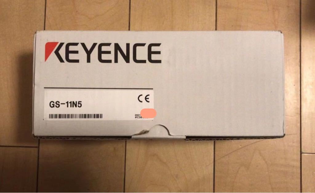 【新品】KEYENCE キーエンス GS-51P5 セーフティドアセンサ GS シリーズ スプリングロック 標準タイプ PNP ケーブル引出し ...