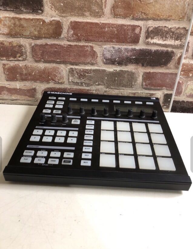 【傷や汚れあり】NATIVE INSTRUMENTS MIDIコントローラー MASCHINE CONTROLLER 通電OK 442702の ...