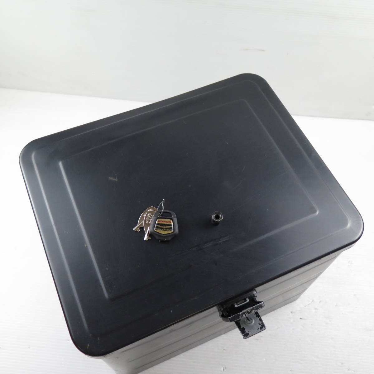 JMS ラッゲージボックス ブラック FRP キー付き クロスカブ CT125 ハンターカブ 黒 リアボックス BOX の落札情報詳細| ヤフオク落札価格情報 オークフリー