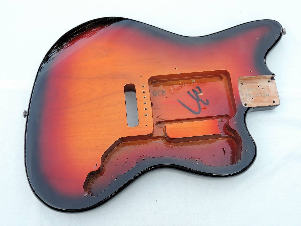【やや傷や汚れあり】Squier スクワイヤー ジャグマスターボディ Jagmaster アルダー1P？ 程度よし 2012年製Squier ...