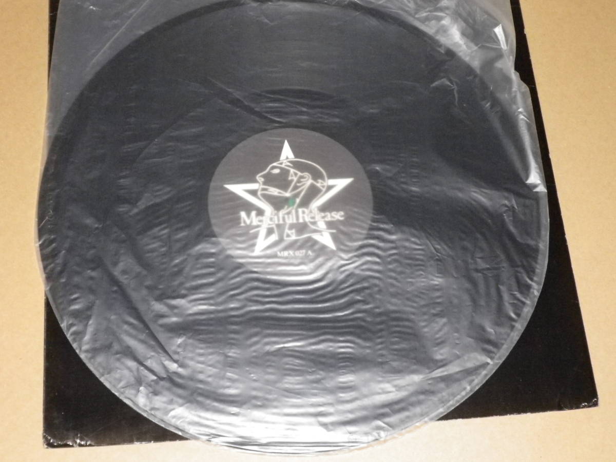 【やや傷や汚れあり】12", 45 RPM, UKオリジナルSingle The Sisters Of Mercy「Temple Of ...